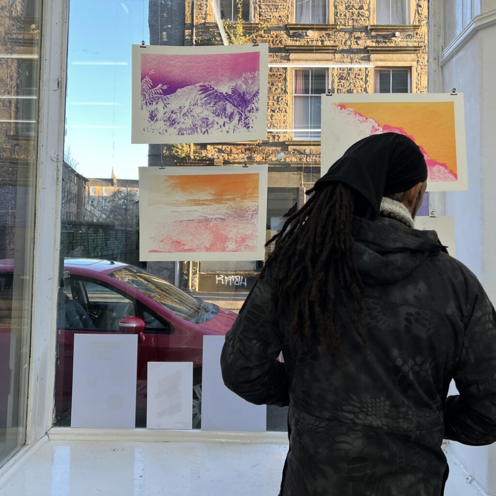 Evaluation of Final Screen Prints - Naik Neenan Studios